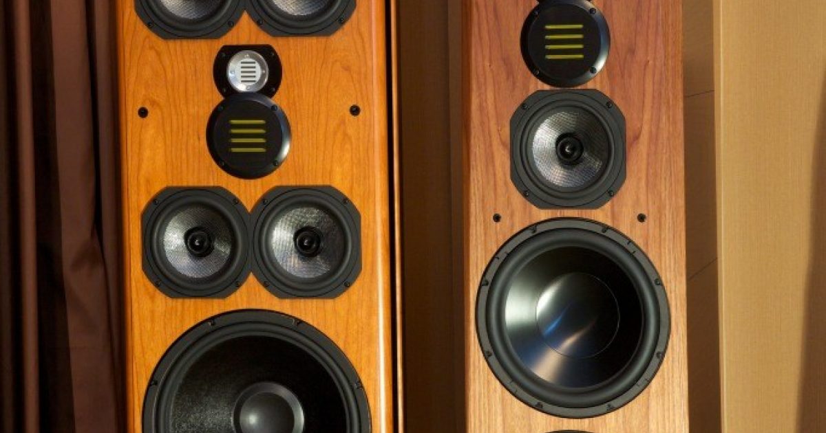 "The Whispers completely owned whatever they were… | Legacy Audio